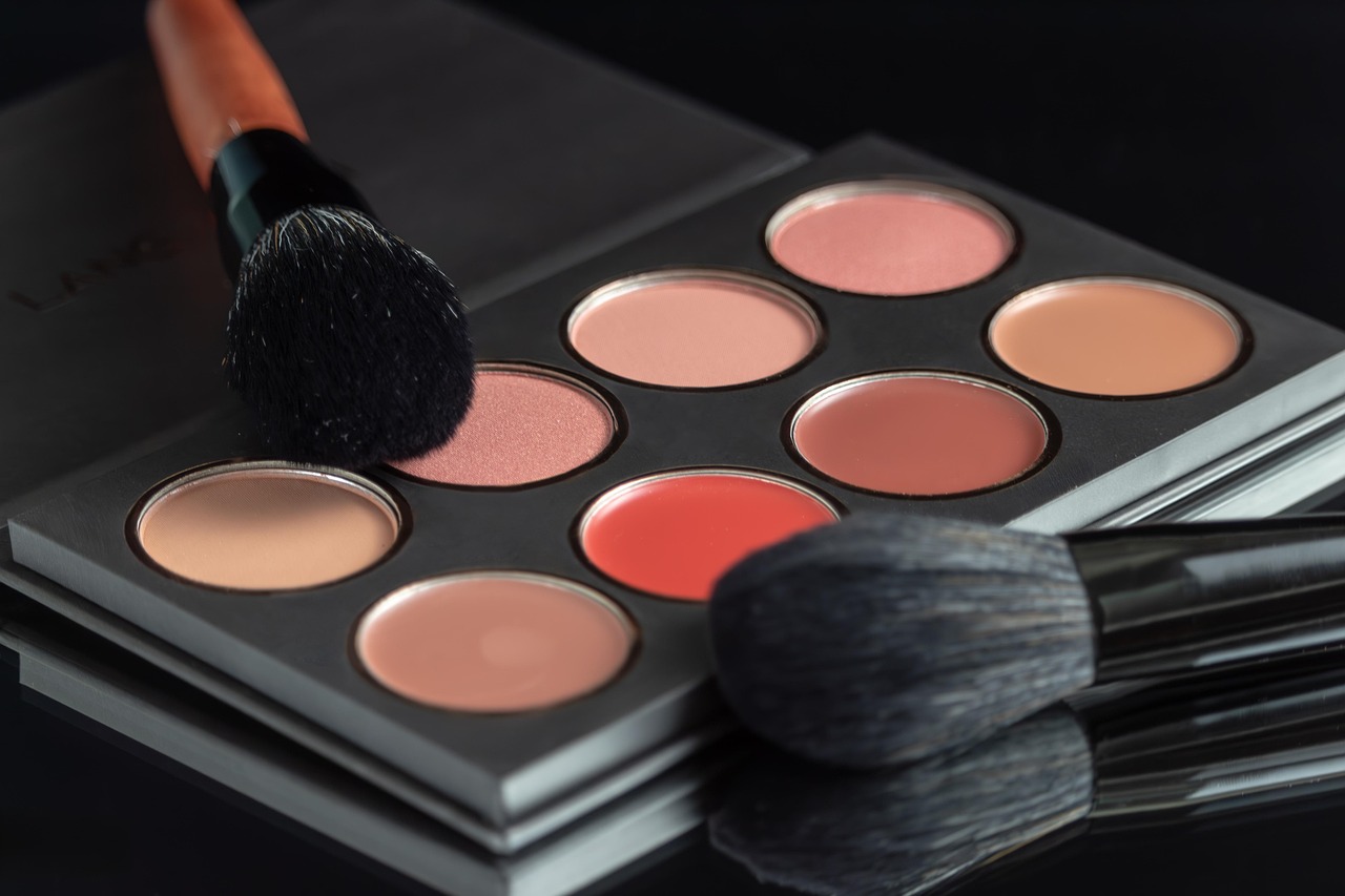 Top Beauty Influencers' Must-Have Product Picks - BeautyVivid